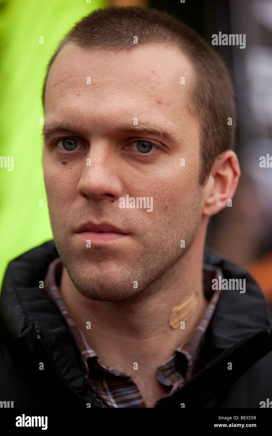 Lance Corporal Joe Glenton at anti-war demonstration Stock Photo - Alamy