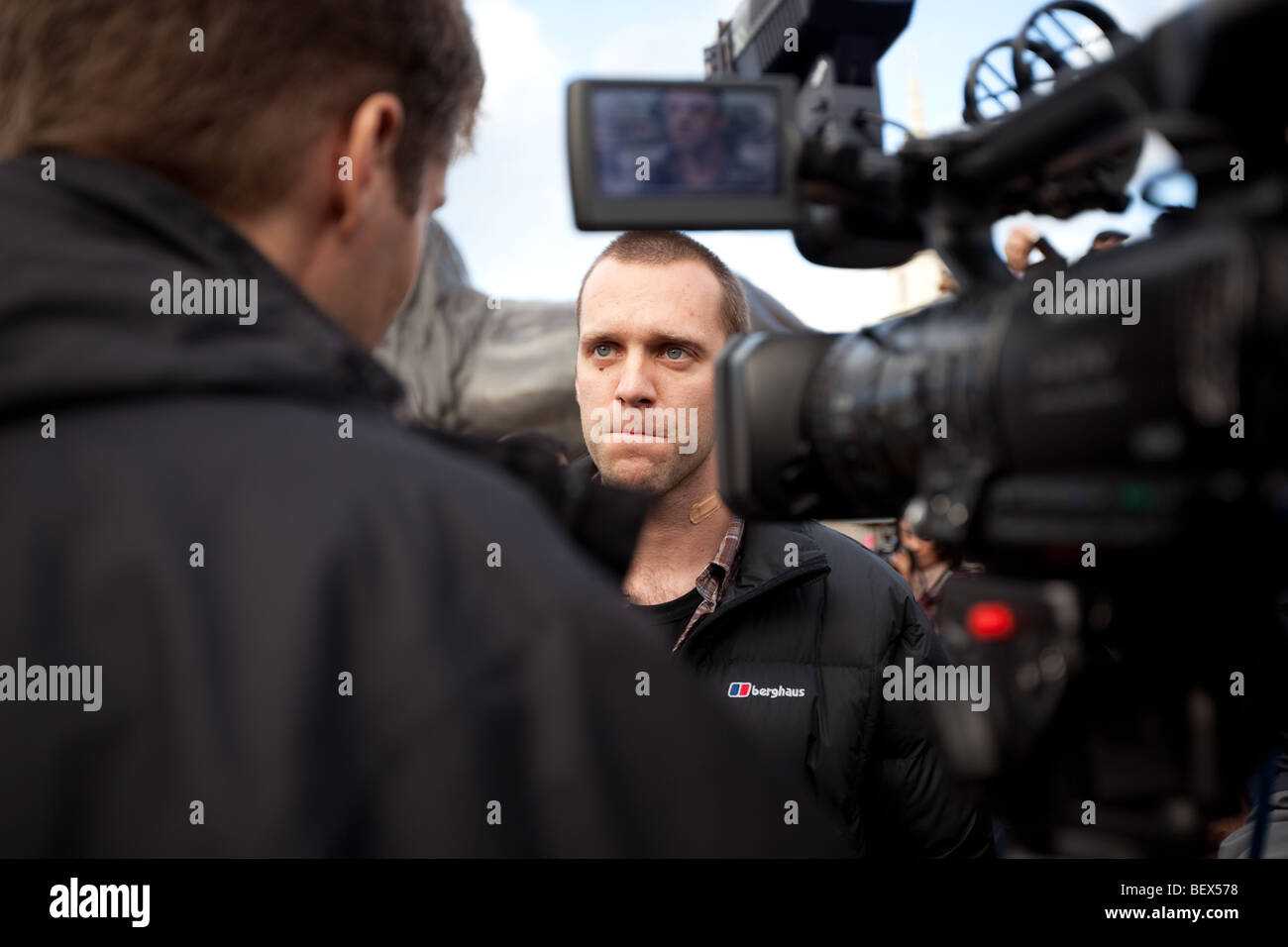 Lance Corporal Joe Glenton at anti-war demonstration Stock Photo - Alamy