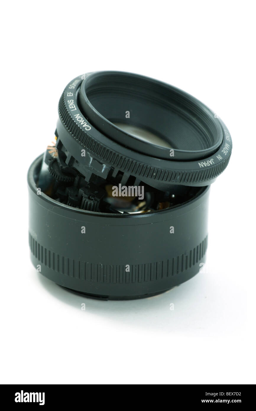 Smashed camera and lens hi-res stock photography and images - Alamy