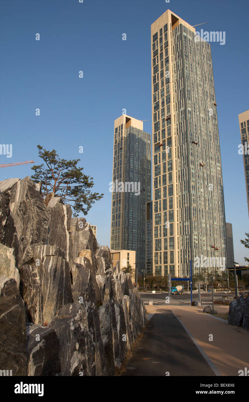 View of the architecture at the new International Free Economic Zone ...