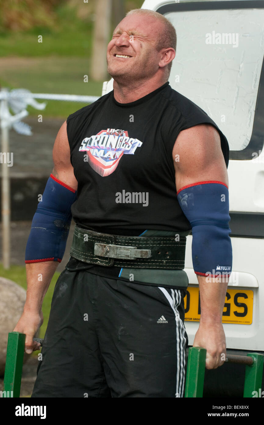 Strongman competition hi-res stock photography and images - Alamy