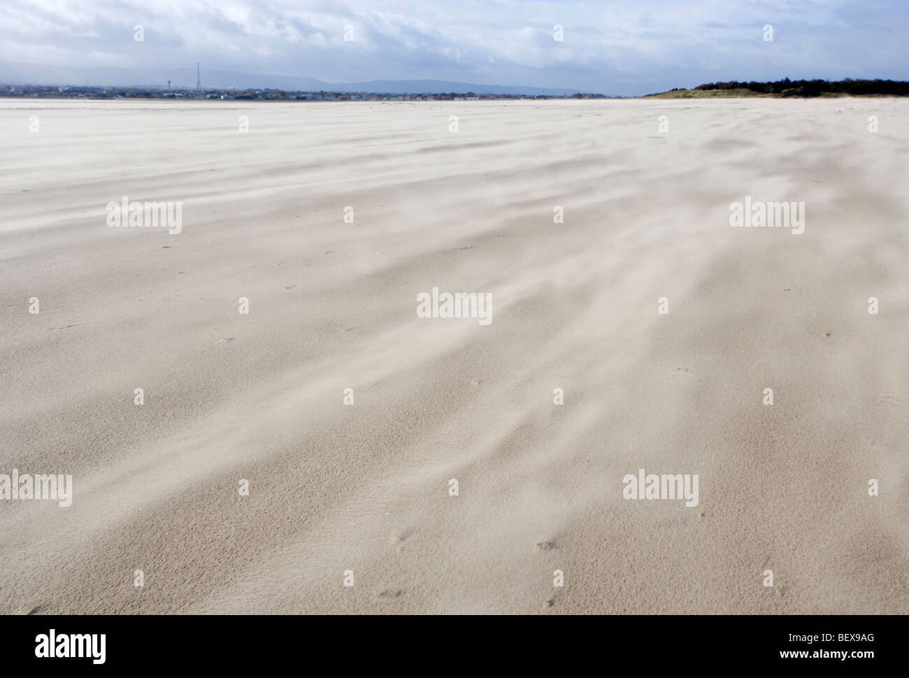 Poolbeg beach hi-res stock photography and images - Alamy