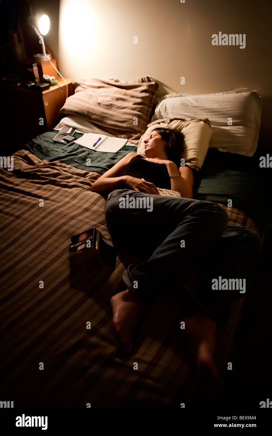 Powernap woman hi-res stock photography and images - Alamy