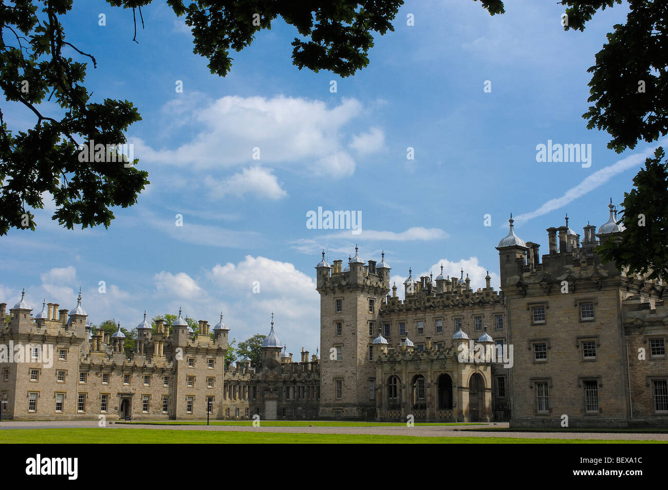 Floors castle kelso hi-res stock photography and images - Alamy