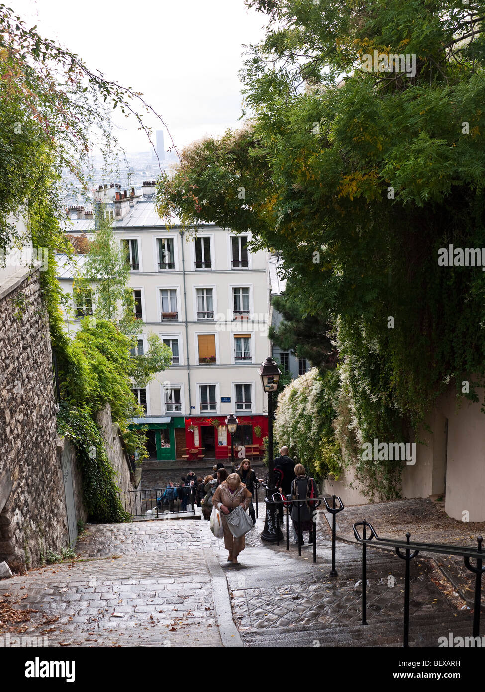 Paris montmarte stairs hi-res stock photography and images - Alamy Paris montmarte stairs hi-res stock photography and images - Alamy