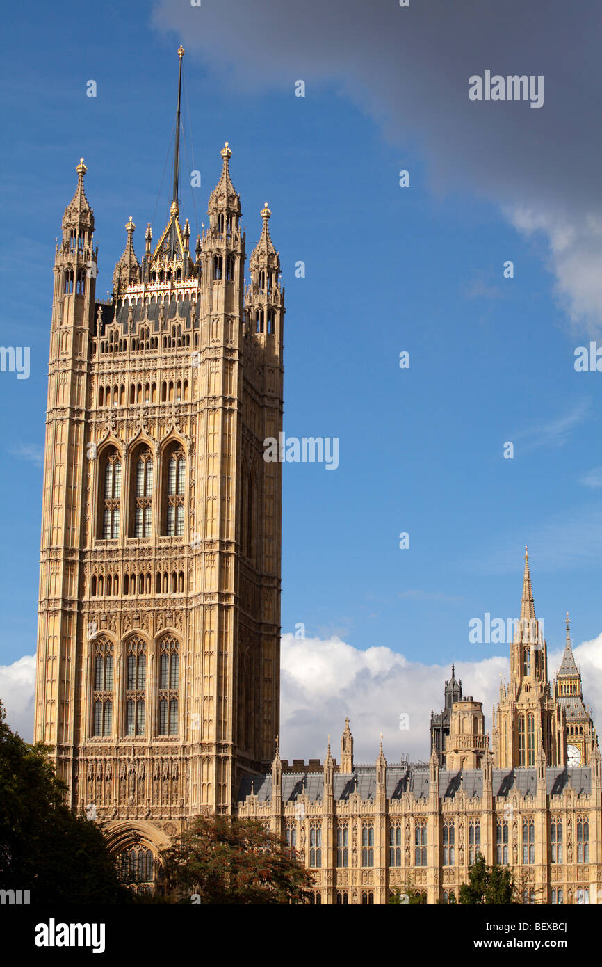 Victoria street london history hi-res stock photography and images - Alamy