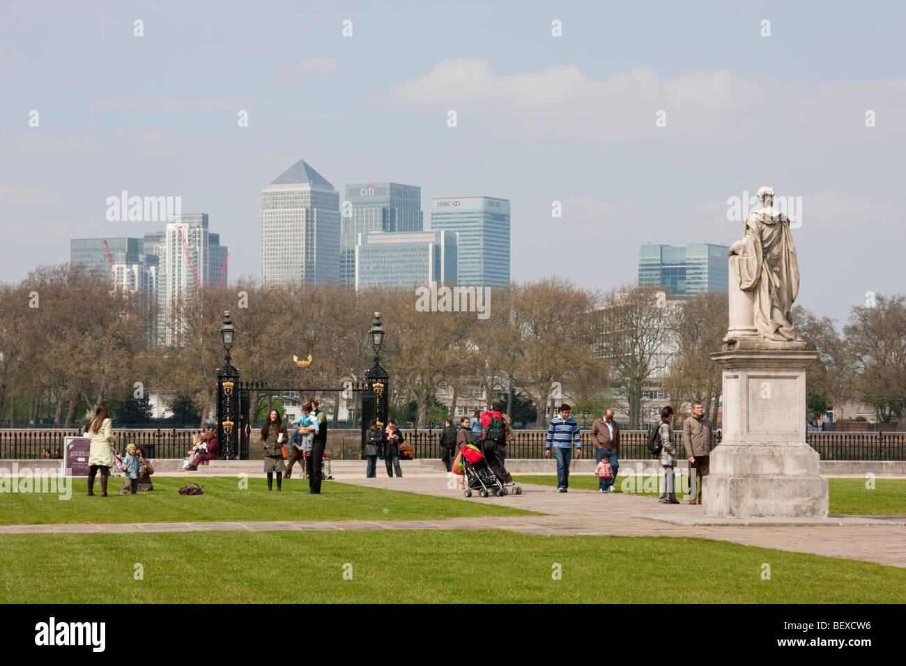Greenwich University grounds, London UK Stock Photo - Alamy