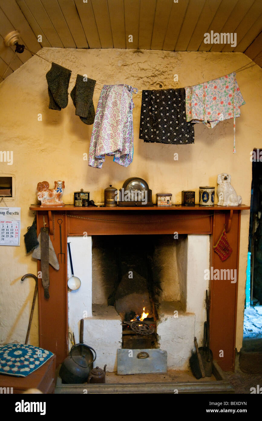 Inside a traditional croft on the Isle of Lewis, Scotland Stock Photo ...