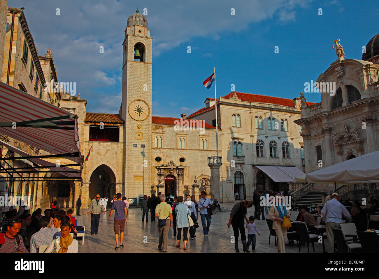 Luza Square and Sponza Palace, Dubrovnik, Croatia Stock Photo - Alamy