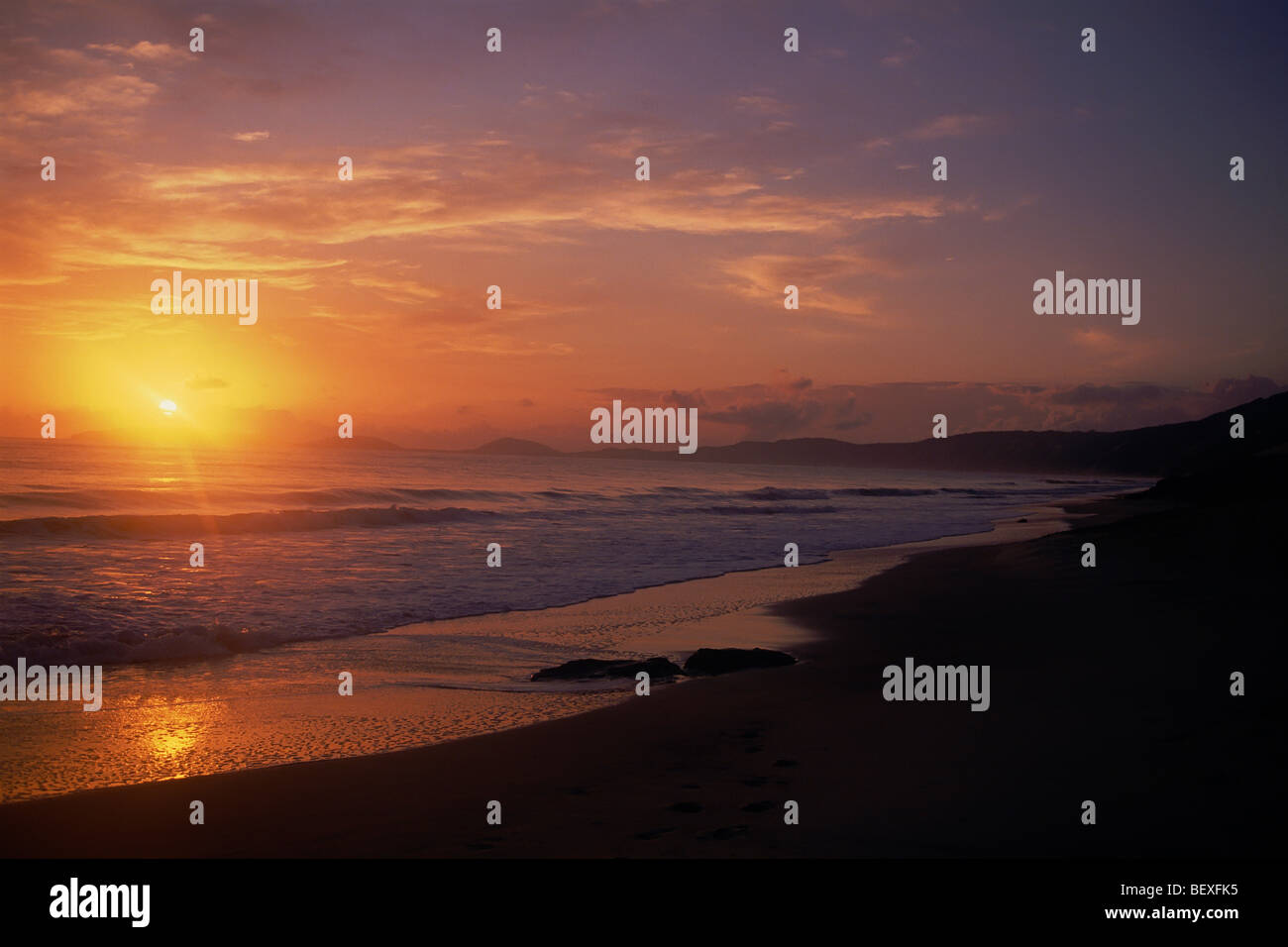 Masthead light hi-res stock photography and images - Alamy