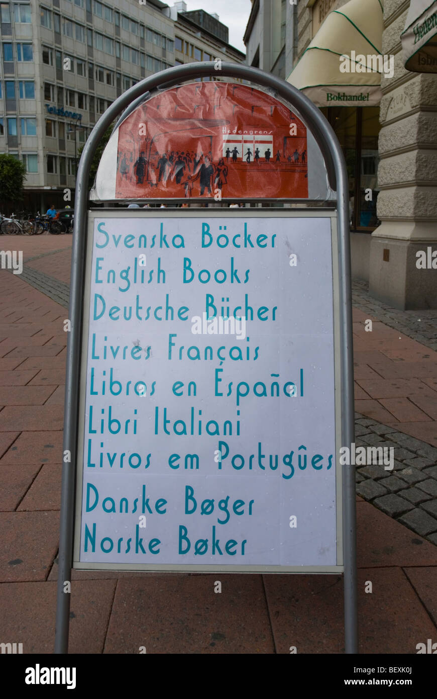 Multilingual sign sign in many languages hi-res stock photography and ...