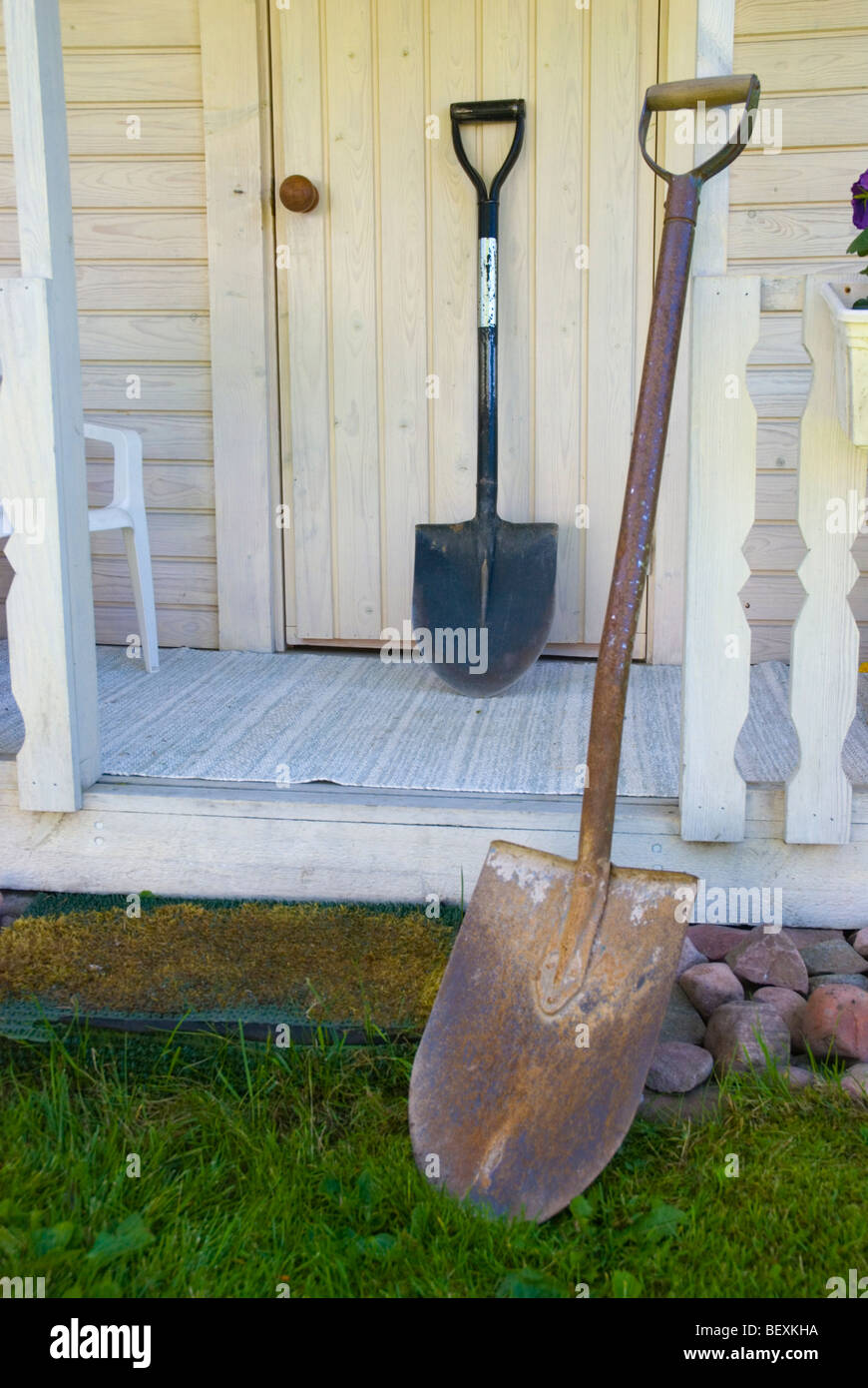 Shovels High Resolution Stock Photography and Images - Alamy