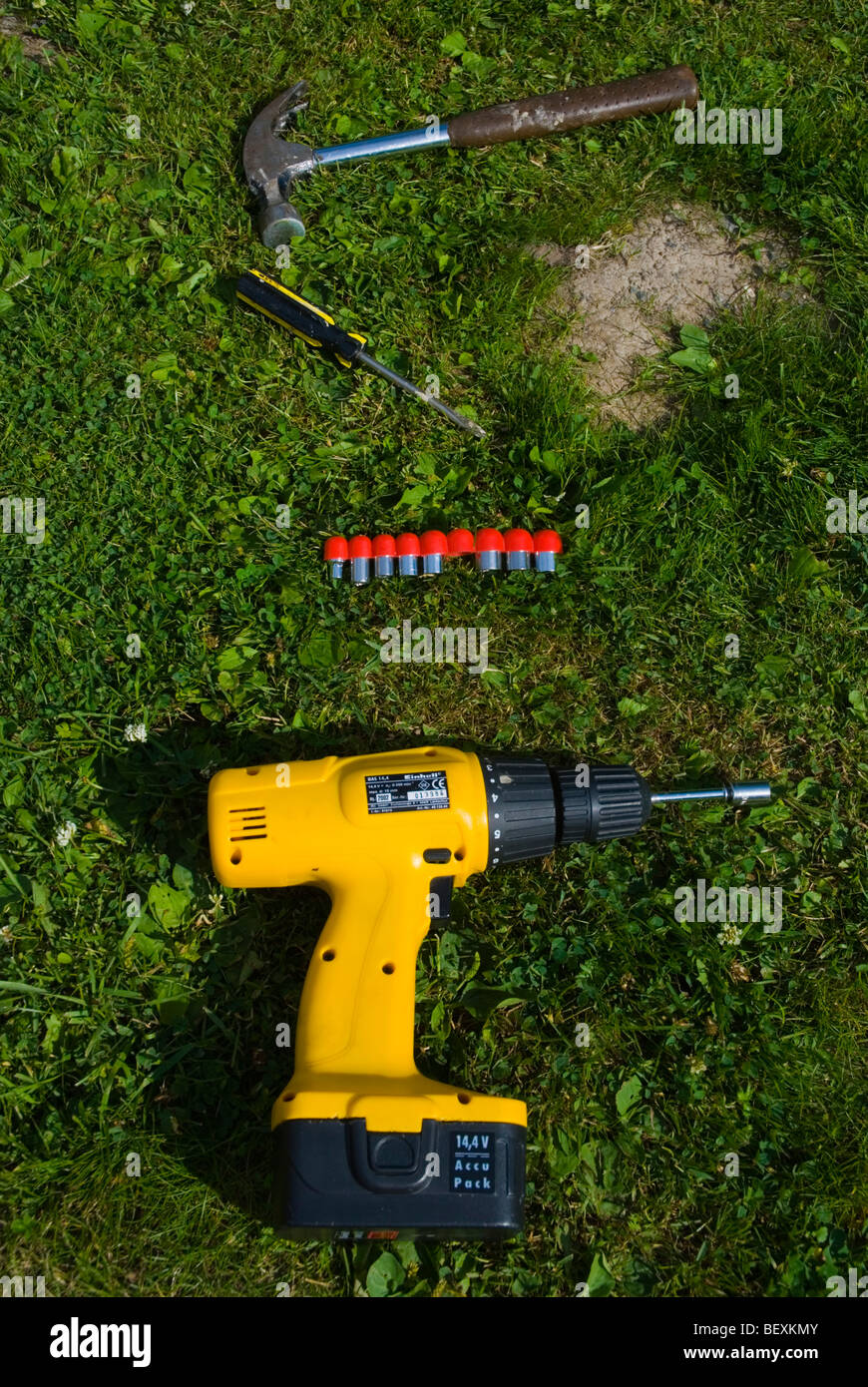 Hammer and other tools hi-res stock photography and images - Alamy