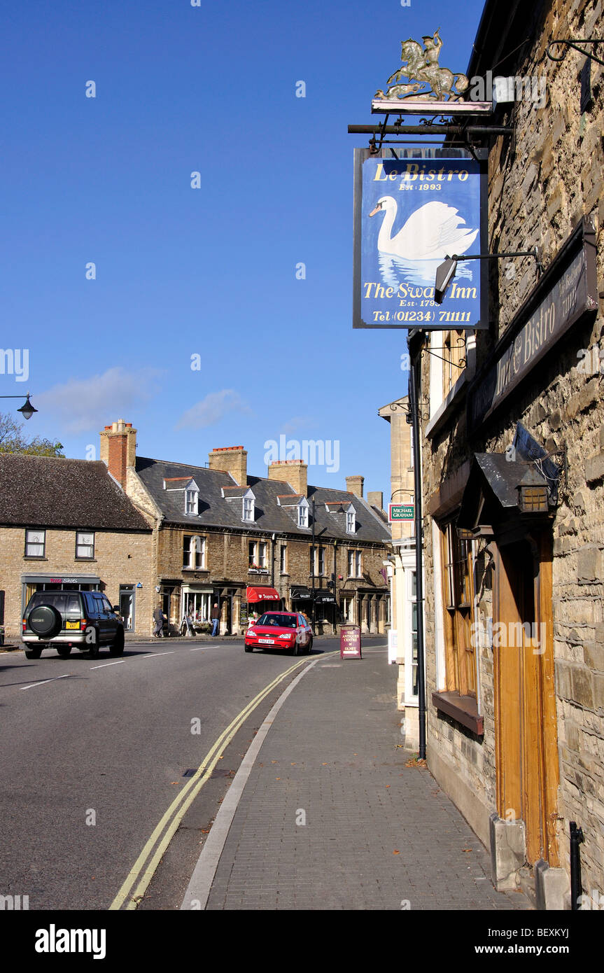Town centre olney buckinghamshire england hi-res stock photography and ...