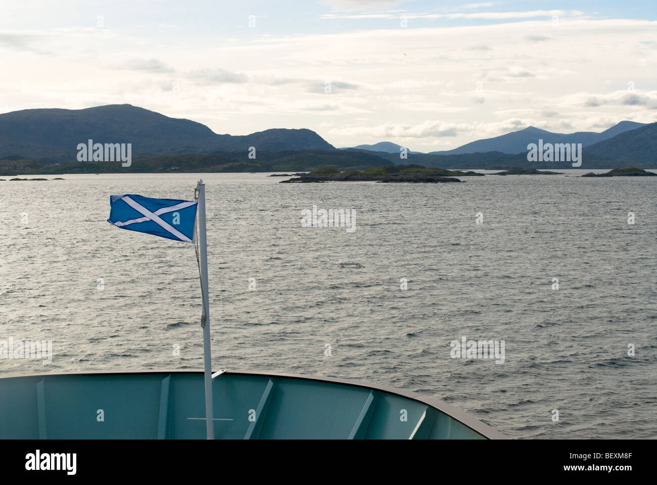 Scottish flag flying hi-res stock photography and images - Alamy
