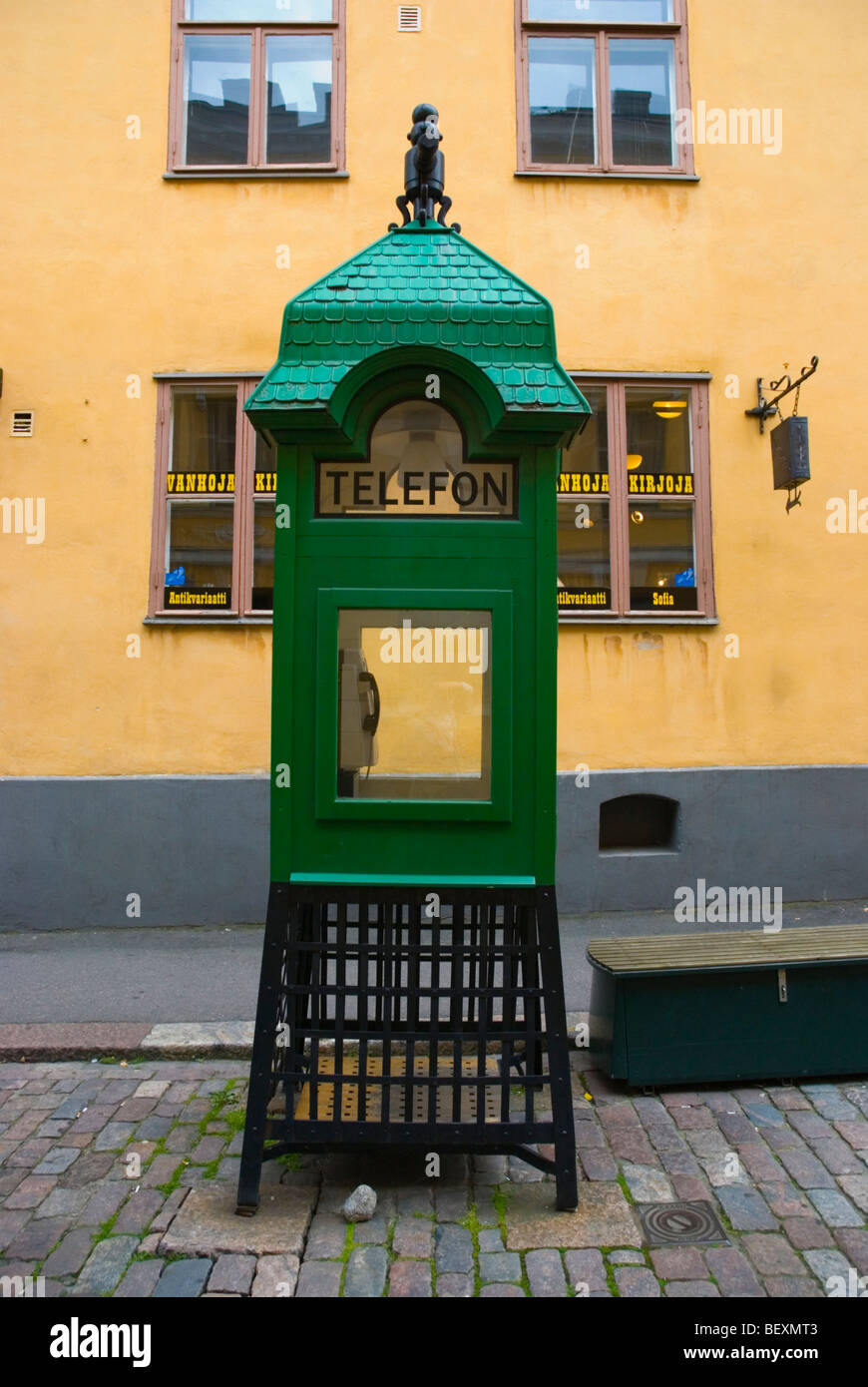 Old fashioned telephone box hi-res stock photography and images - Alamy