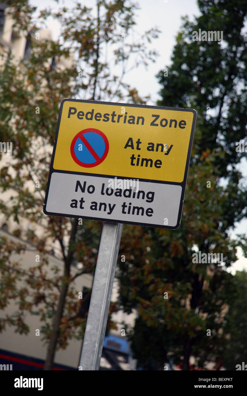 Pedestrian Zone sign Stock Photo - Alamy