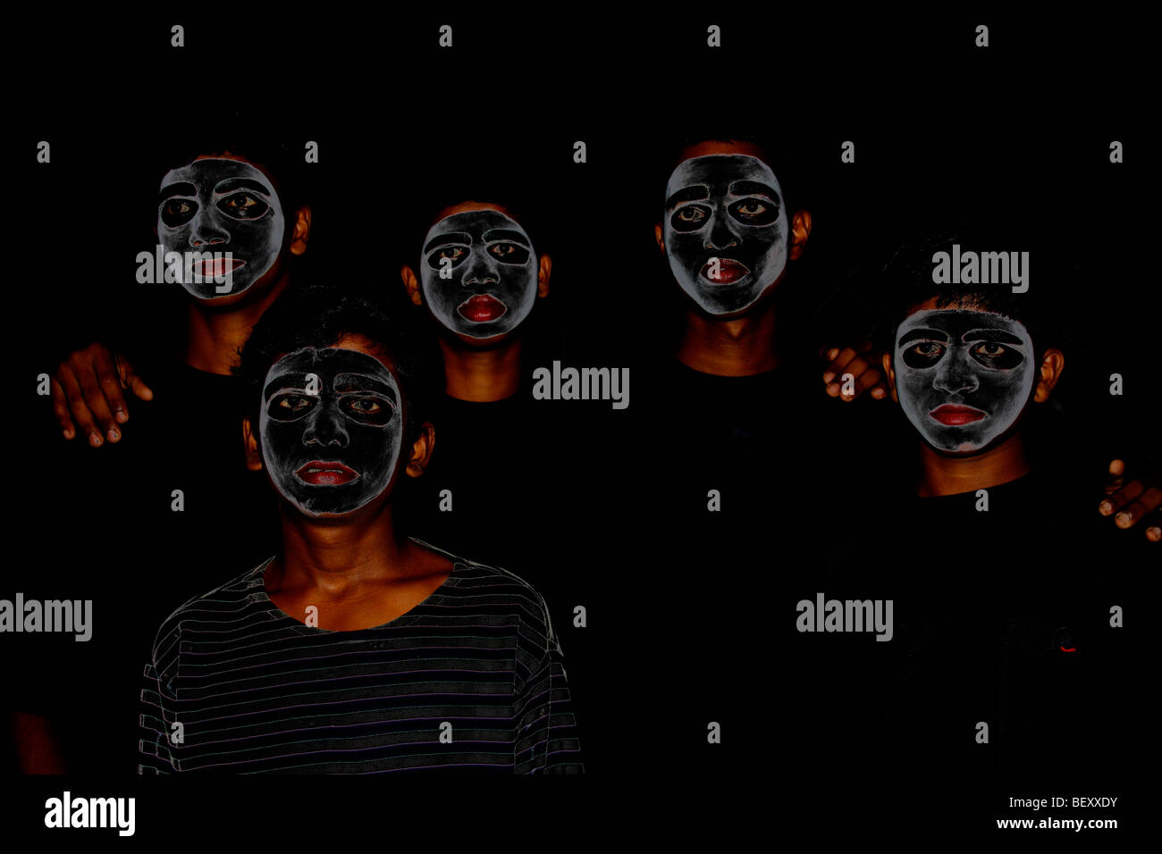 Pantomime children hi-res stock photography and images - Alamy