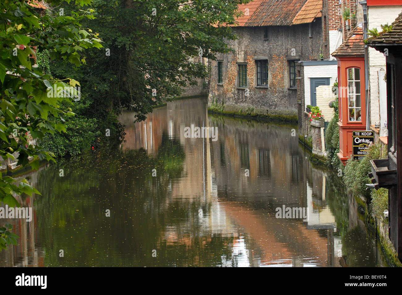 Dijver canal. Brugge,(the Venice of the North). Western Flanders ...