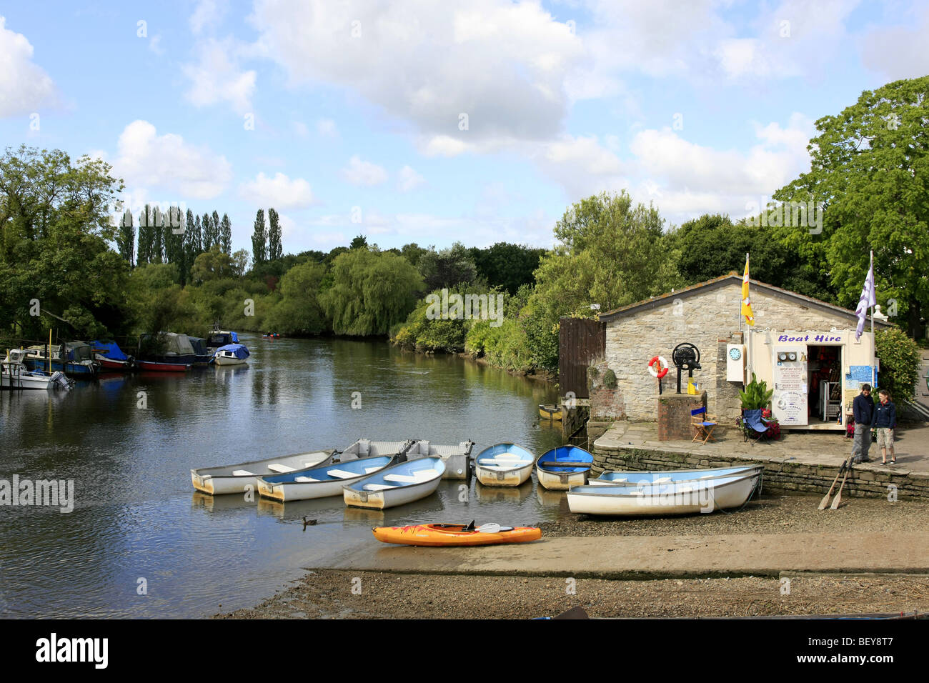 Wareham center hi-res stock photography and images - Alamy
