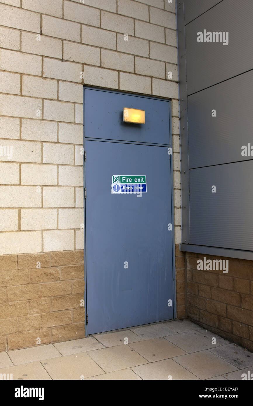 Fire exit signs hi-res stock photography and images - Alamy