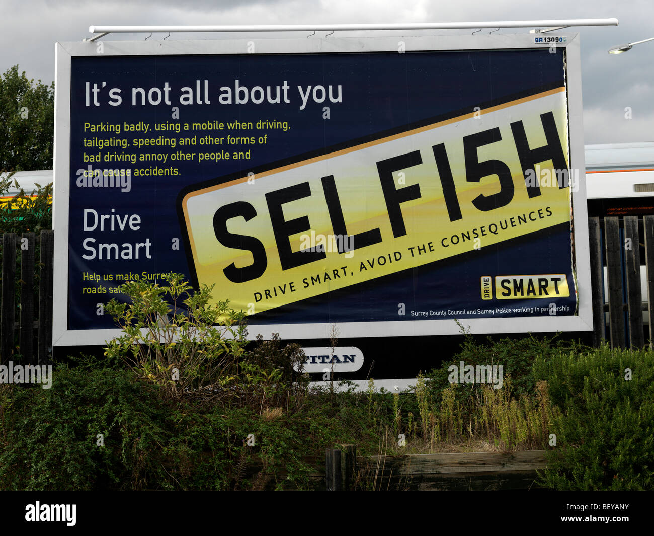 Advertising billboard hoarding hi-res stock photography and images - Alamy