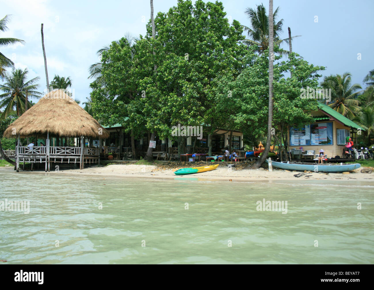 Kai Bae beach, Koh Chang, Thailand Stock Photo - Alamy