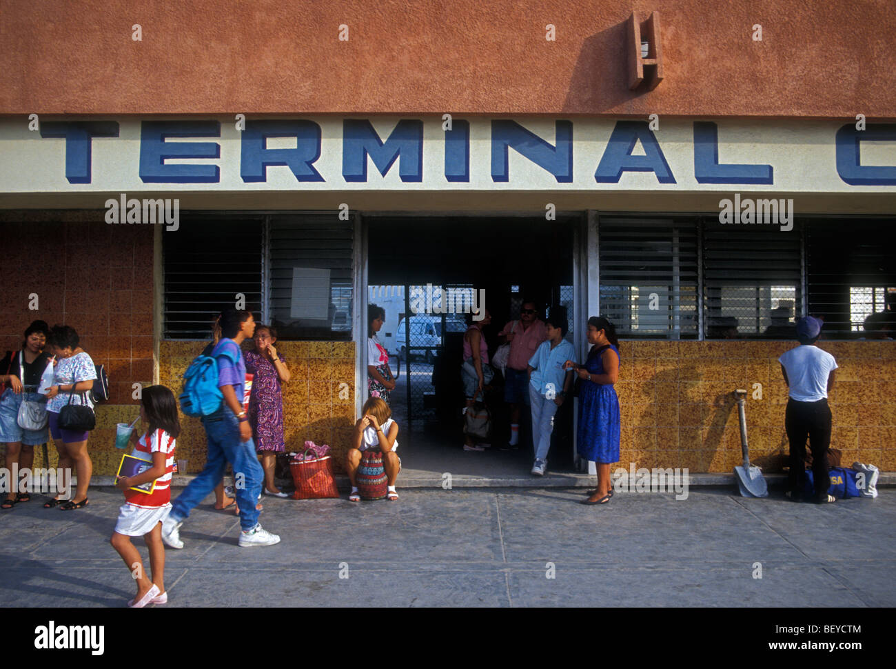 Mexico City Bus Terminal High Resolution Stock Photography and Images ...