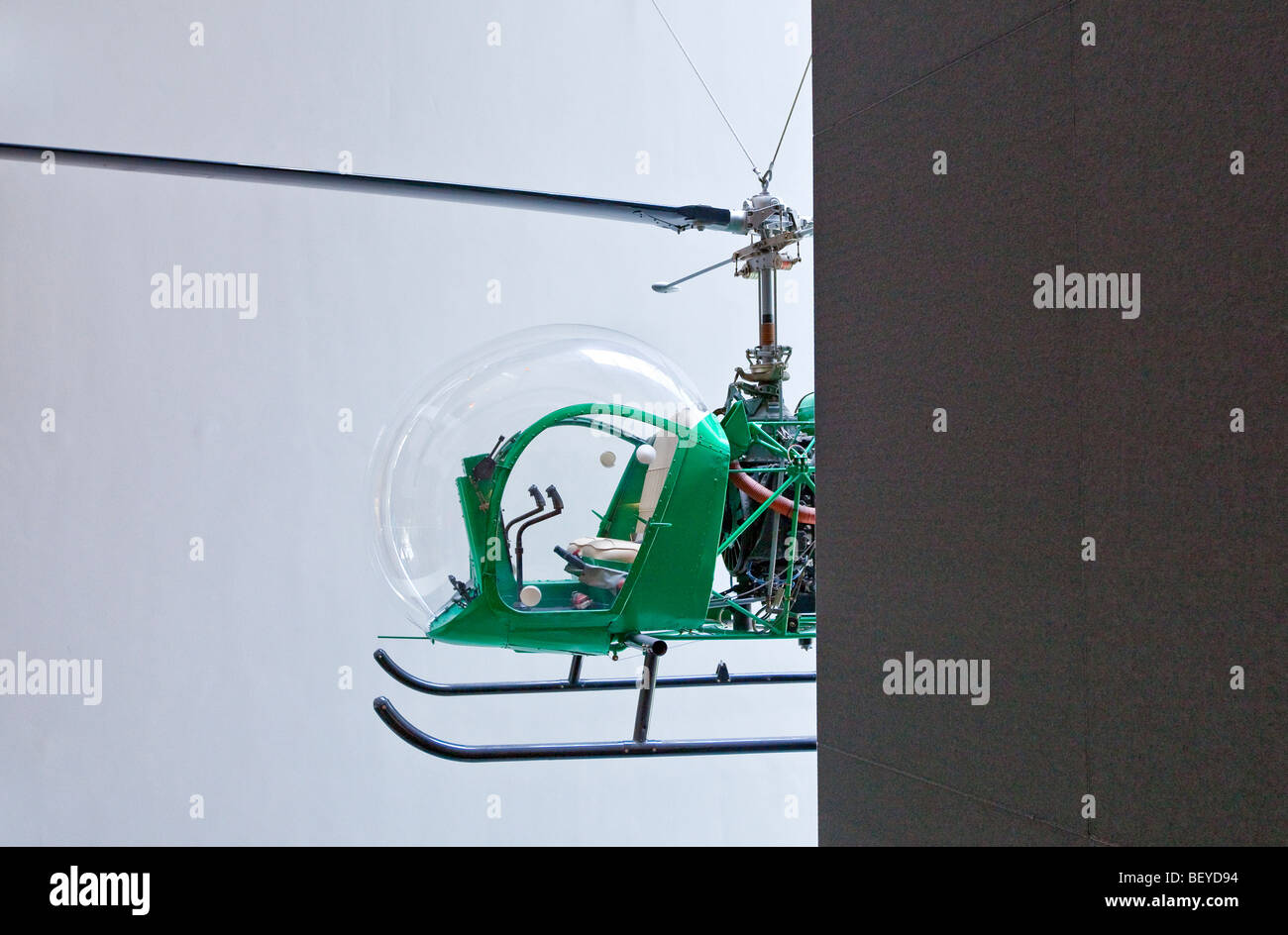 Helicopter moma hi-res stock photography and images - Alamy