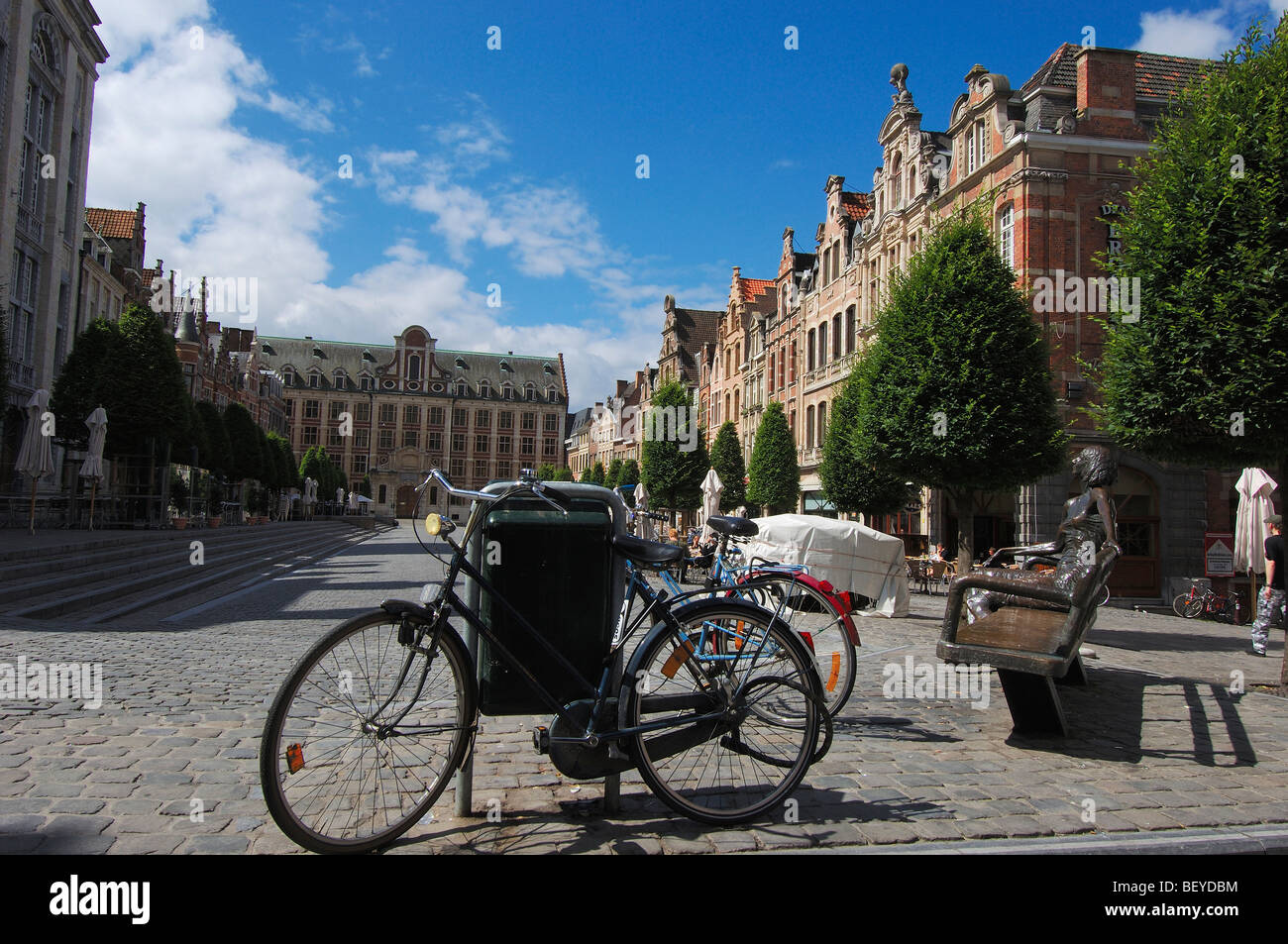 Oude markt leuven louvain brabant flanders hi-res stock photography and ...