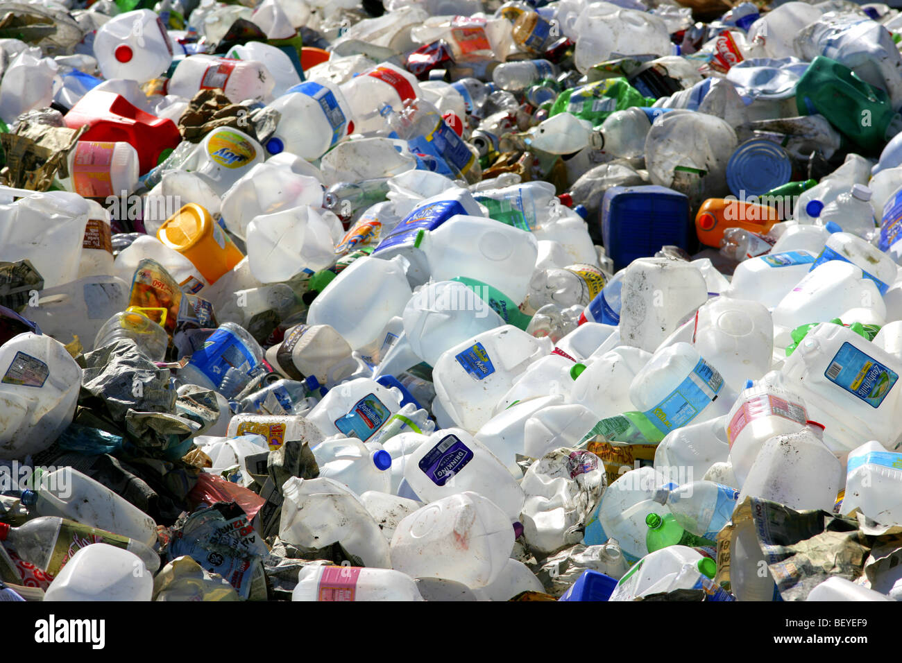 Plastic recycling hi-res stock photography and images - Alamy