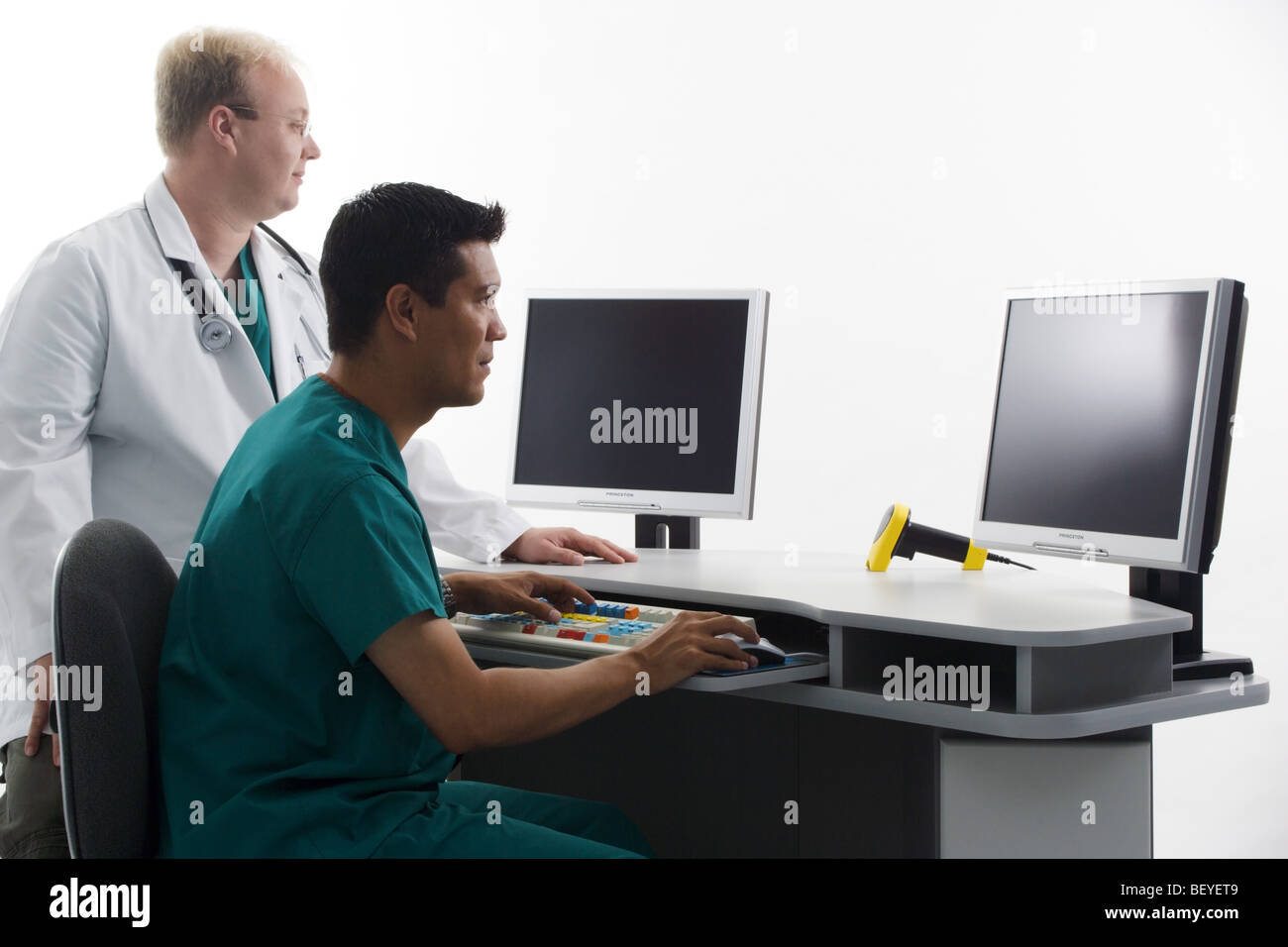 Computer systems manager image hi-res stock photography and images - Alamy