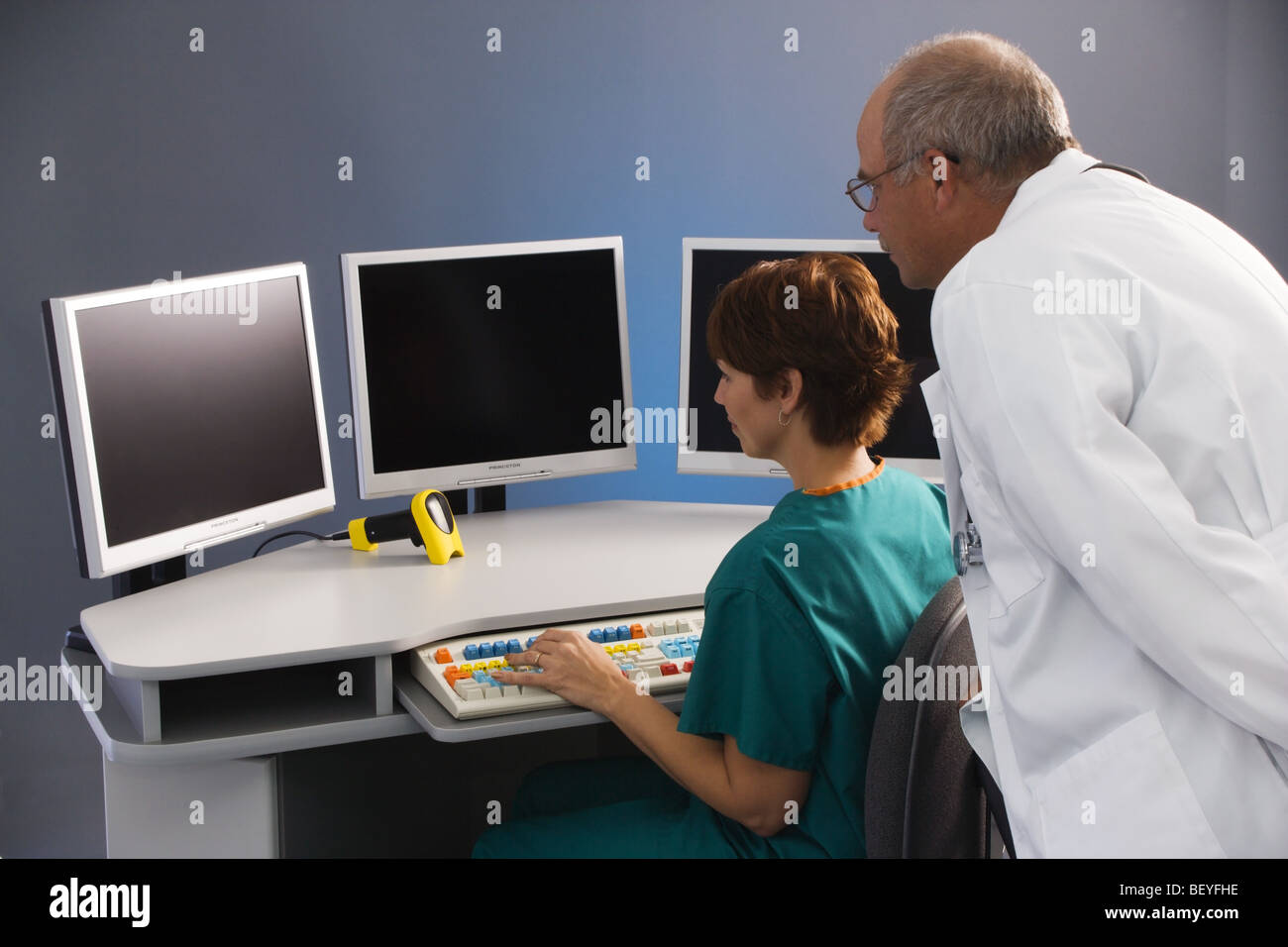 Electronic medical records hi-res stock photography and images - Alamy