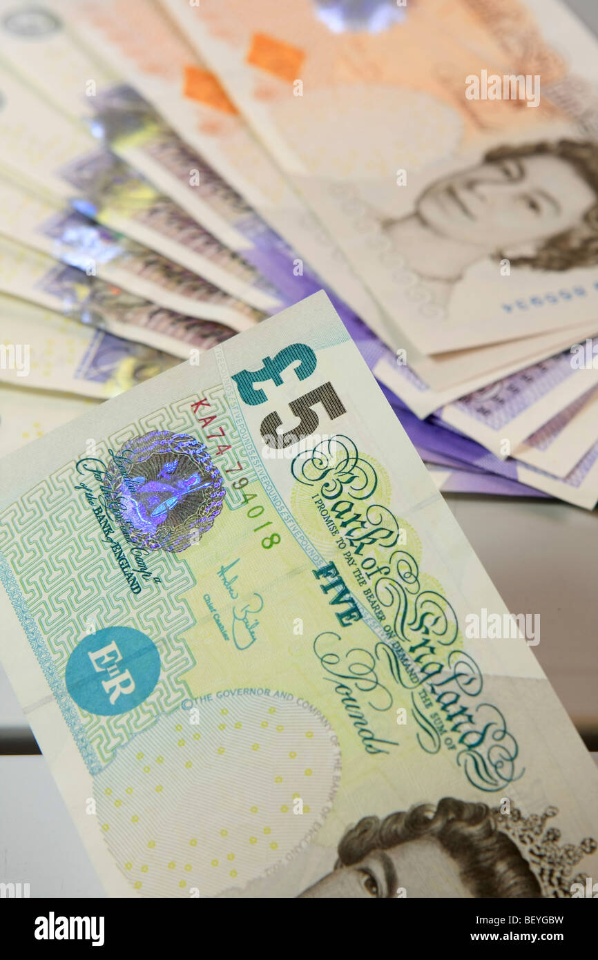 Fan money sterling notes hi-res stock photography and images - Alamy