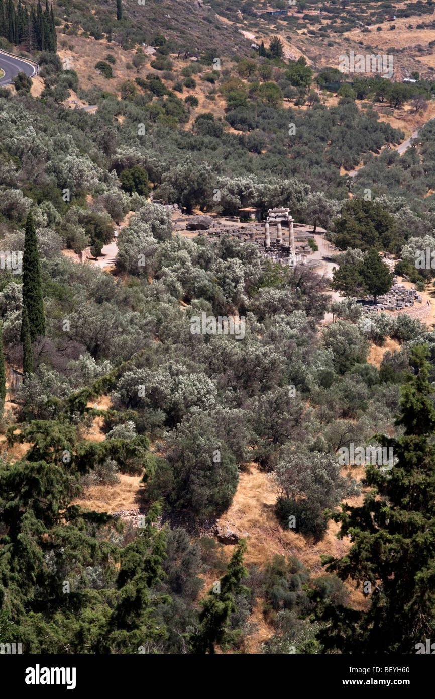 Ancient delphi mount parnassus ellada hi-res stock photography and ...