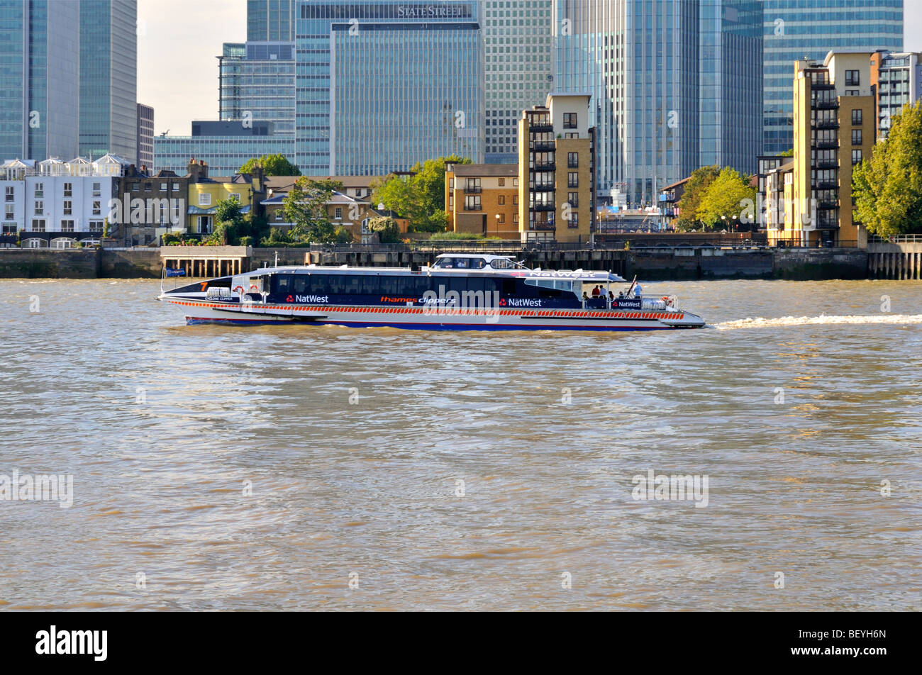 Thames River Ferry High Resolution Stock Photography and Images - Alamy