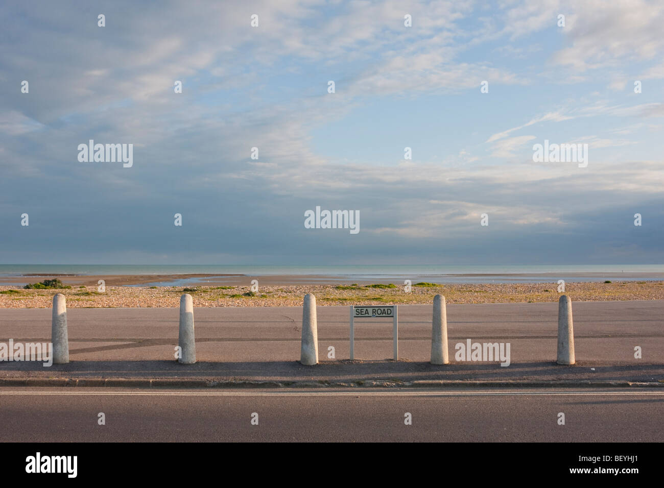Sea Road Road, Littlehampton, West Sussex Stock Photo - Alamy