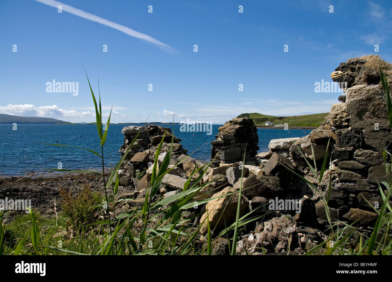 Loch bay inn skye hi-res stock photography and images - Alamy