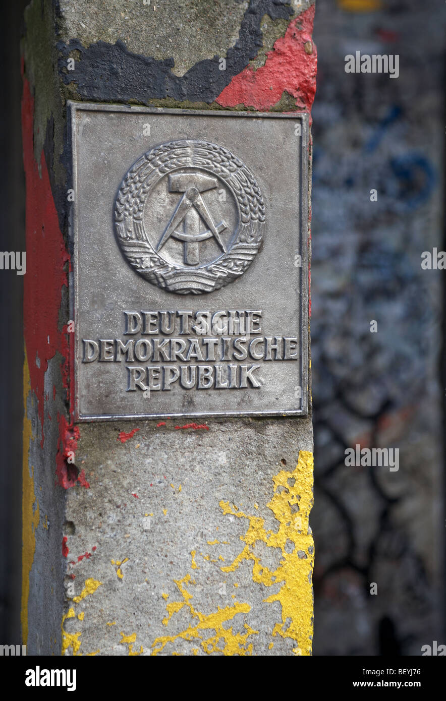 Border pillar hi-res stock photography and images - Alamy