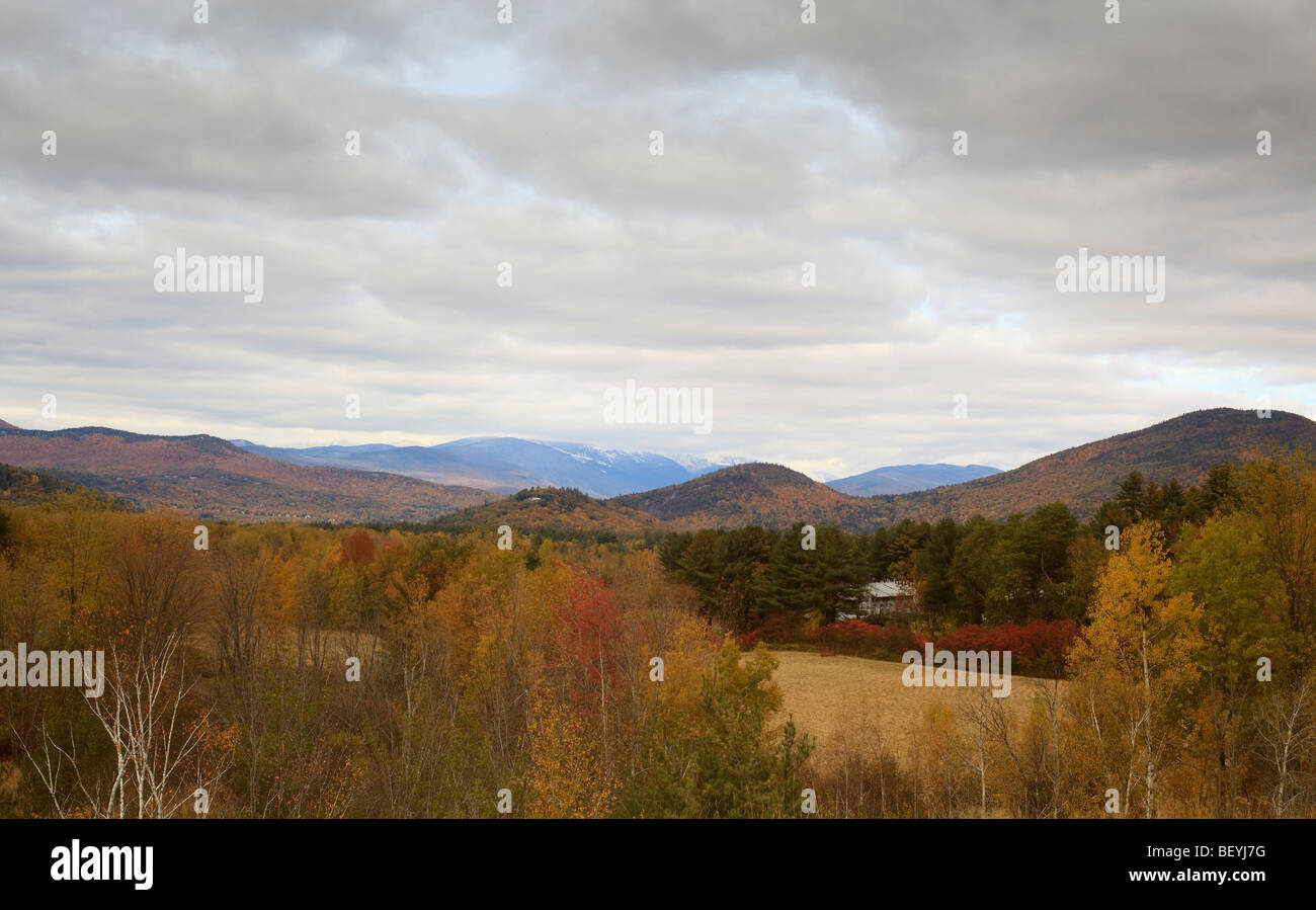 White mountains of New Hampshire with Mount Washington in the distance ...