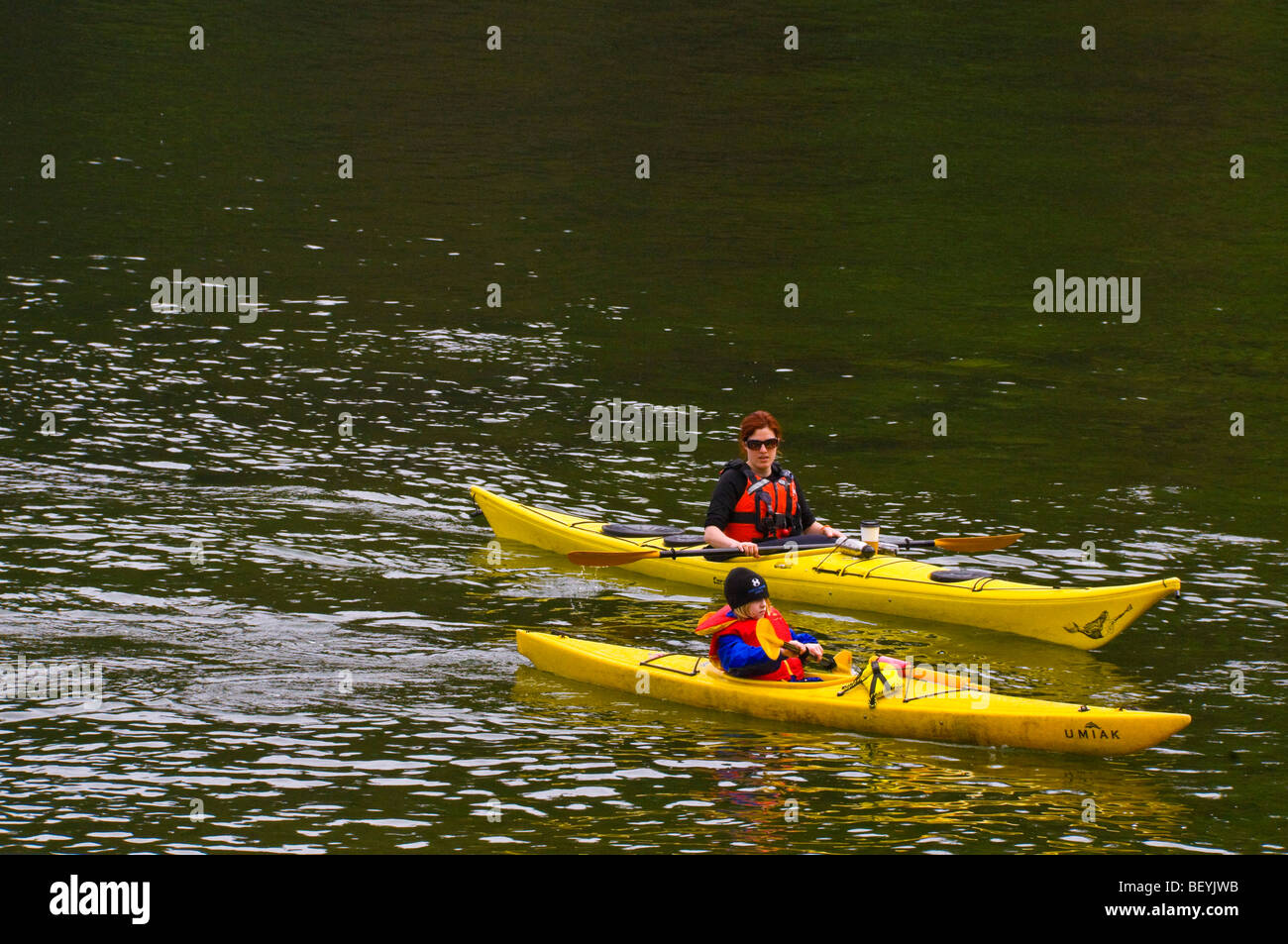 People Kayaking Indian Arm inlet close to Vancouver Stock Photo - Alamy