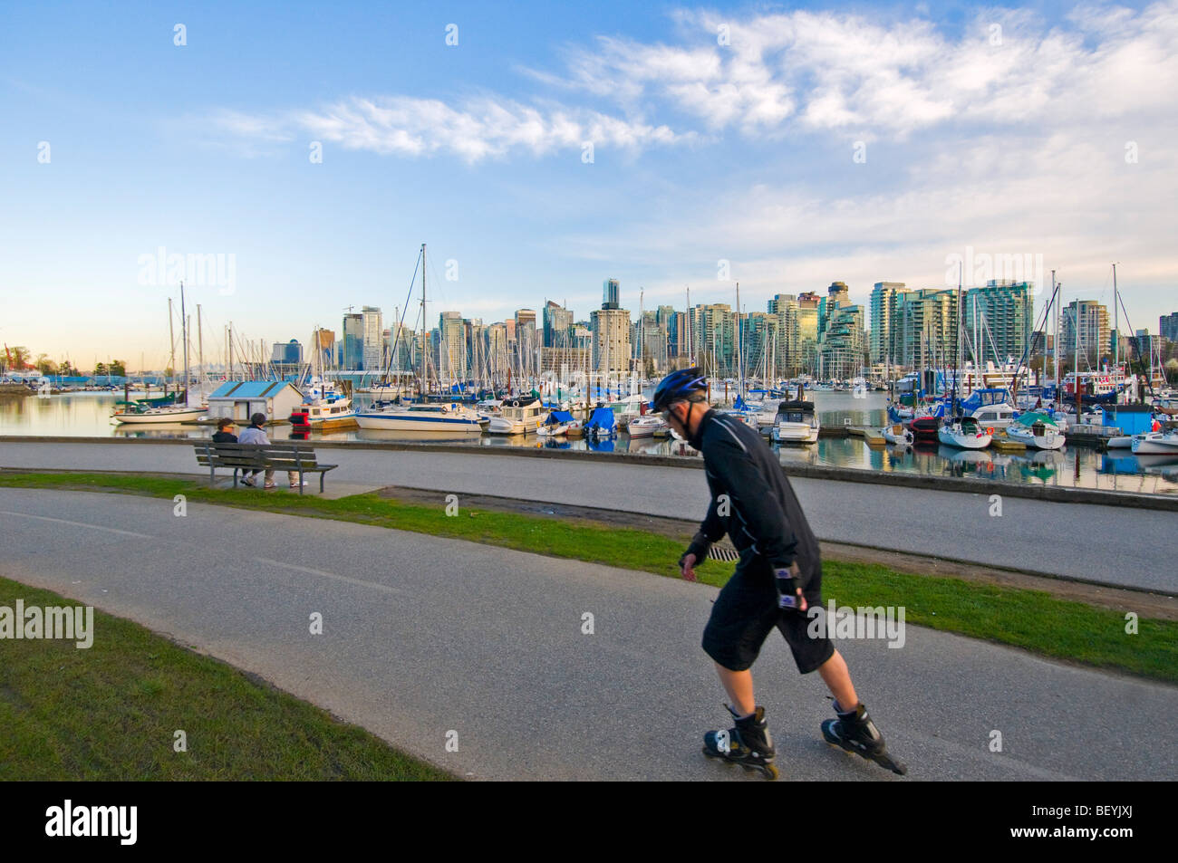 Skating parks hi-res stock photography and images - Alamy