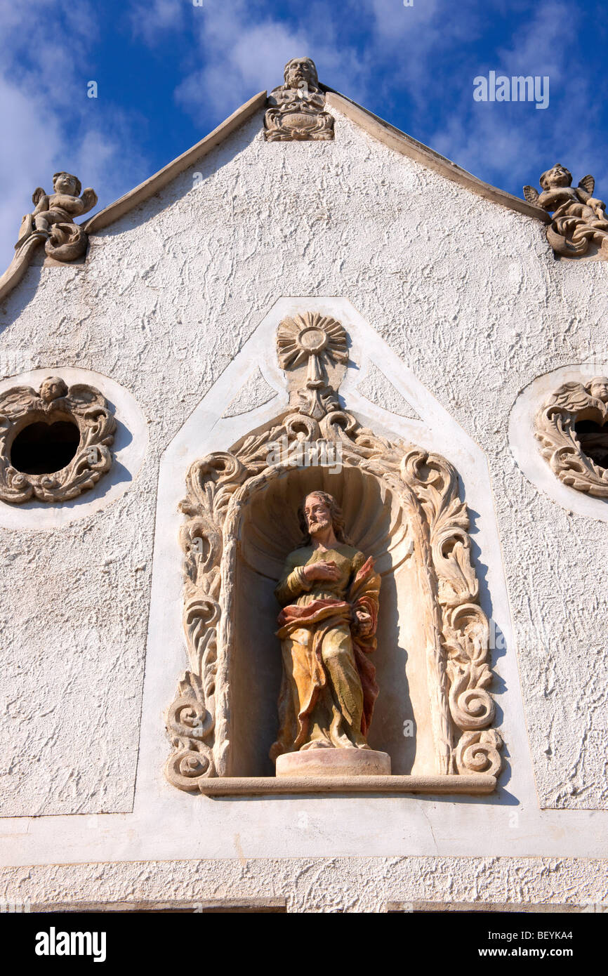 Statues on The two Moors House (K t m r h z). Rustic Baroque ...