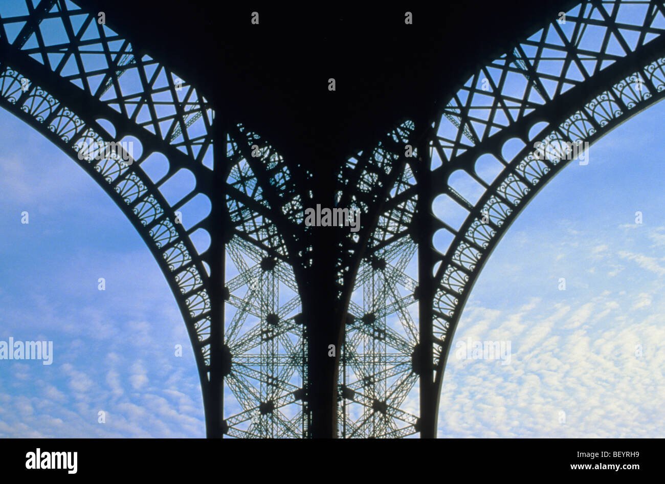 Eiffel tower construction hi-res stock photography and images - Alamy