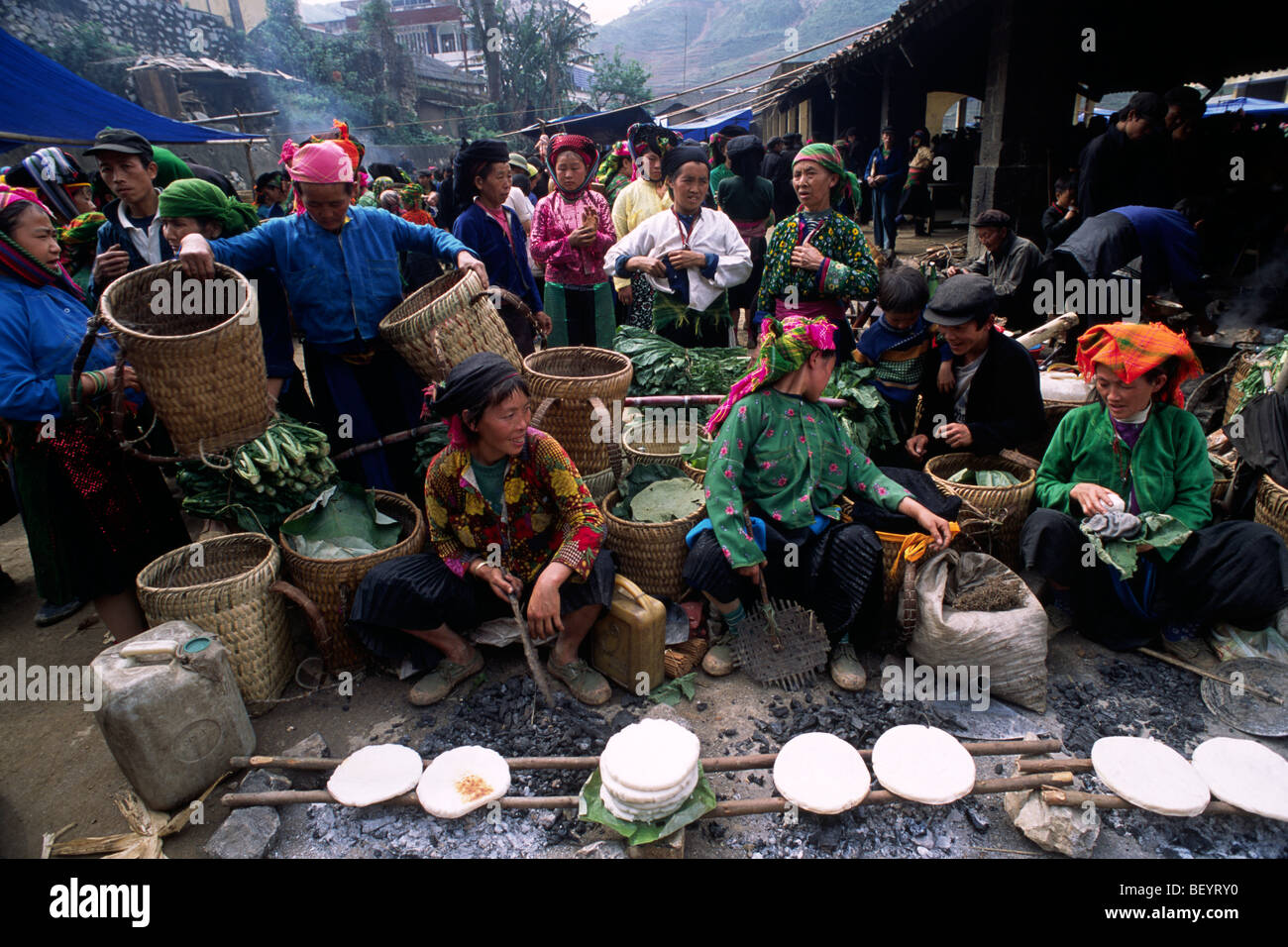 Vietnam dong van hi-res stock photography and images - Alamy