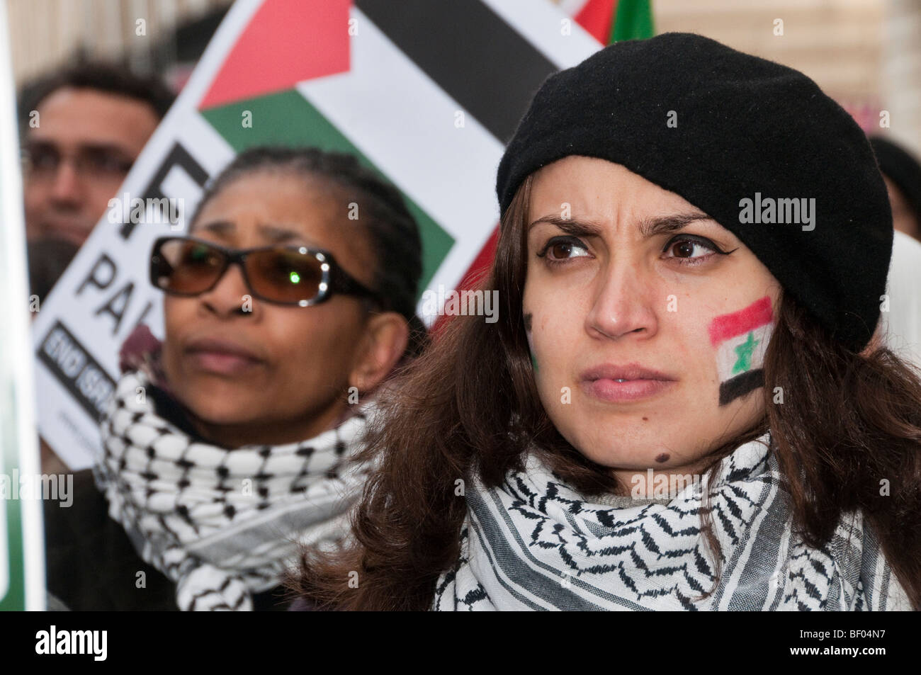 Palestine flag face paint hi-res stock photography and images - Alamy