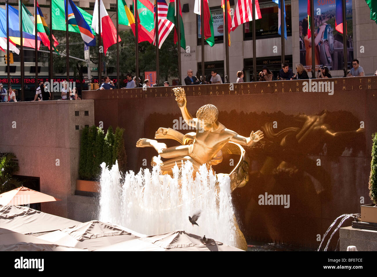 Prometheus in Rockefeller Center, NYC Stock Photo - Alamy