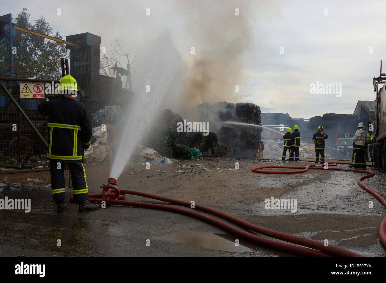 Paper recycling plant hi-res stock photography and images - Alamy