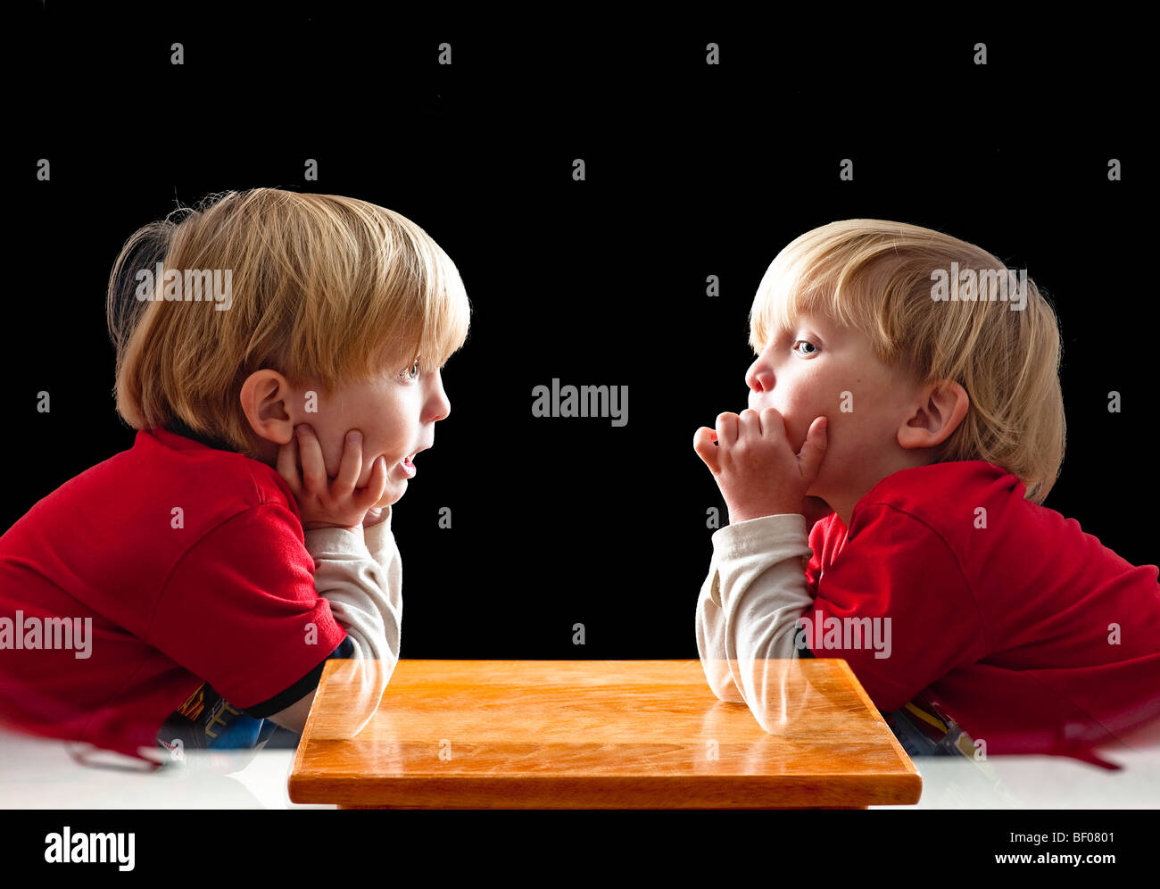 Avoid communication hi-res stock photography and images - Alamy
