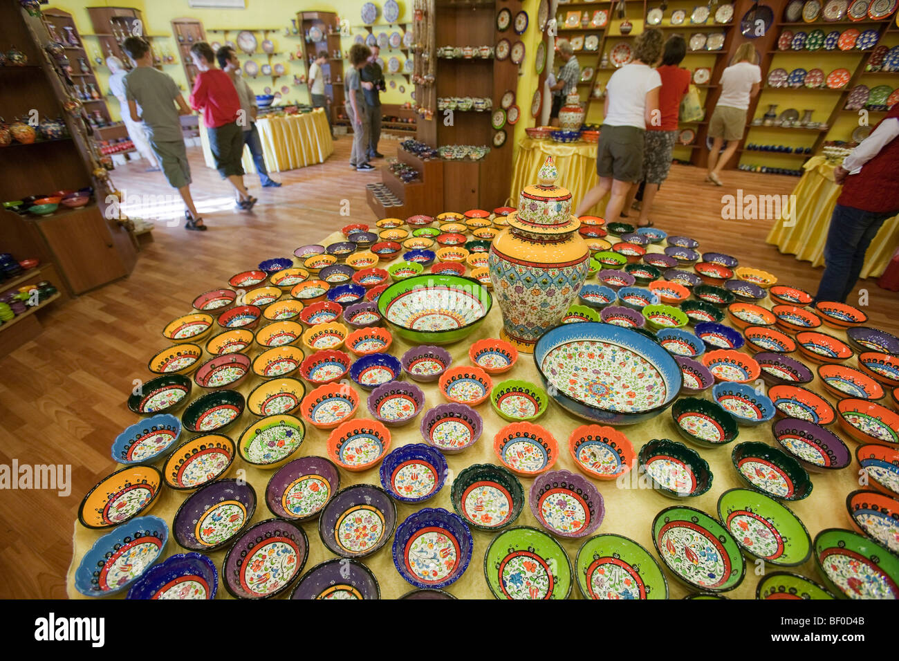 Ceramic art pottery shop turkey hi-res stock photography and images - Alamy